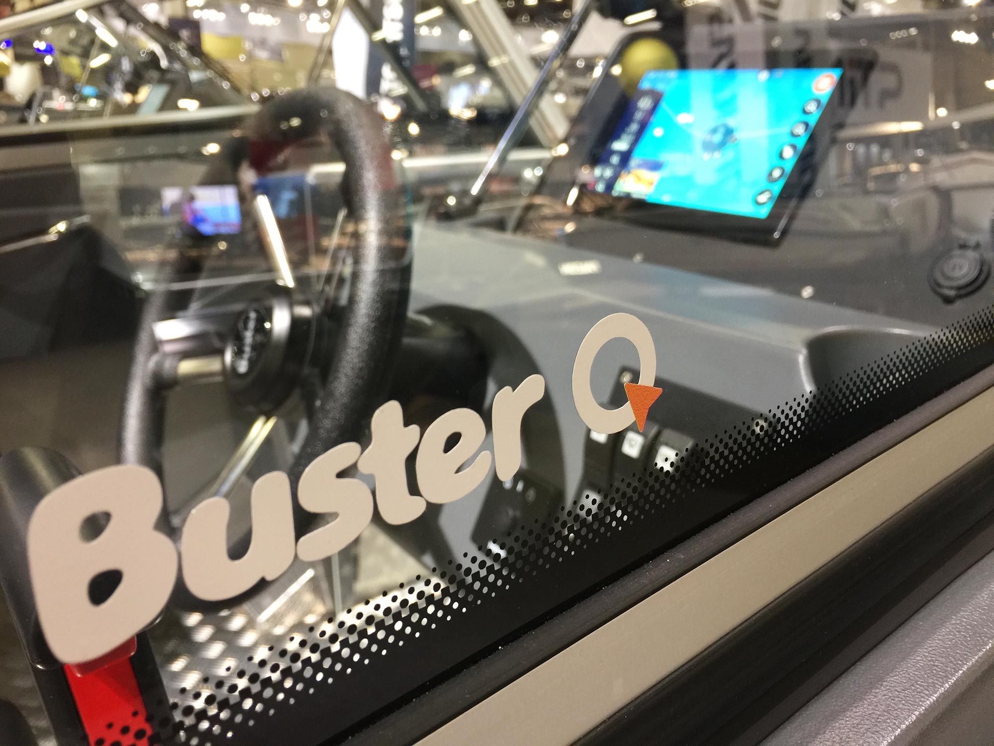 New features for the Buster Q smart display | Buster Aluminium Powerboats
